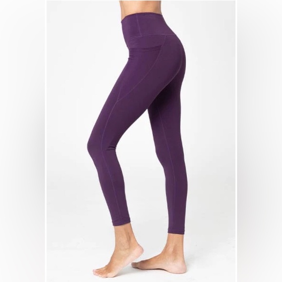 Vie Active | Pants & Jumpsuits | Nwt Vie Active Lili Mesh Pocket ...